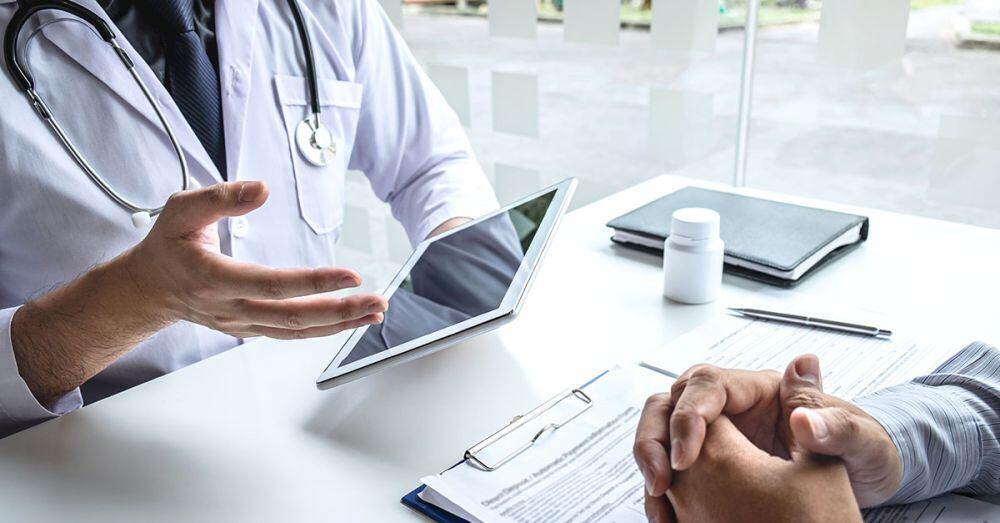 Online reference checking for health & aged care sector | Referoo